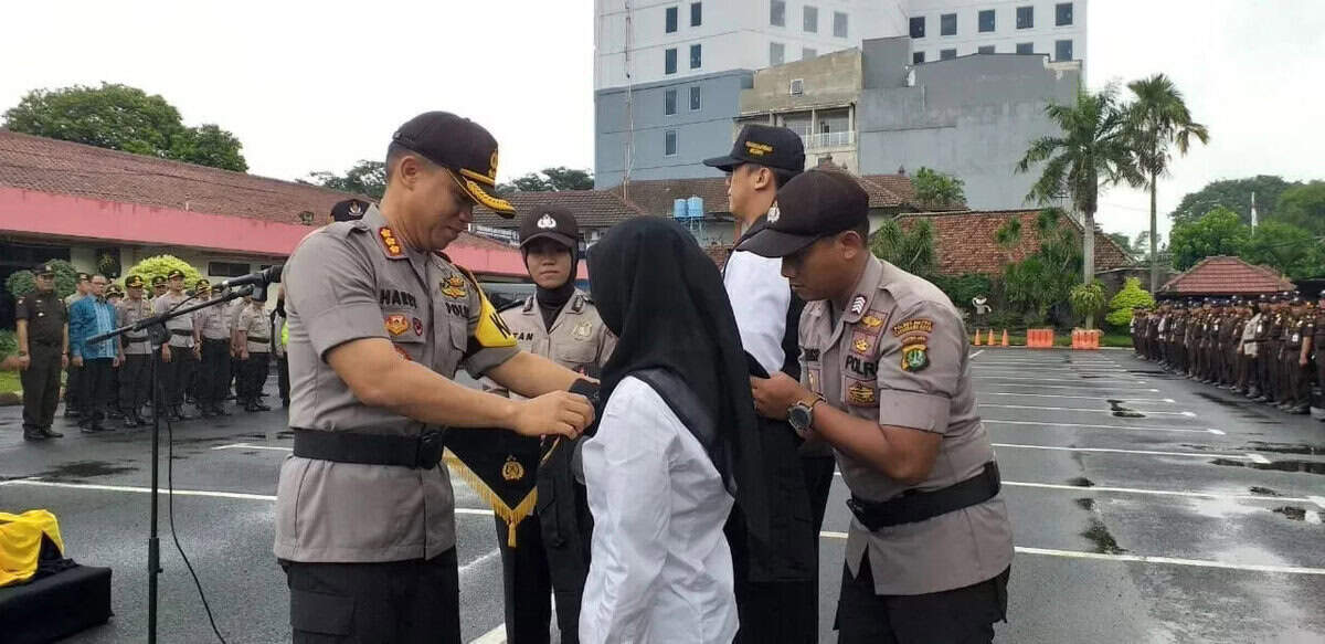 Pokdar Kamtibmas Milenial Dikukuhkan Kapolres Metro Tangerang Kota ...
